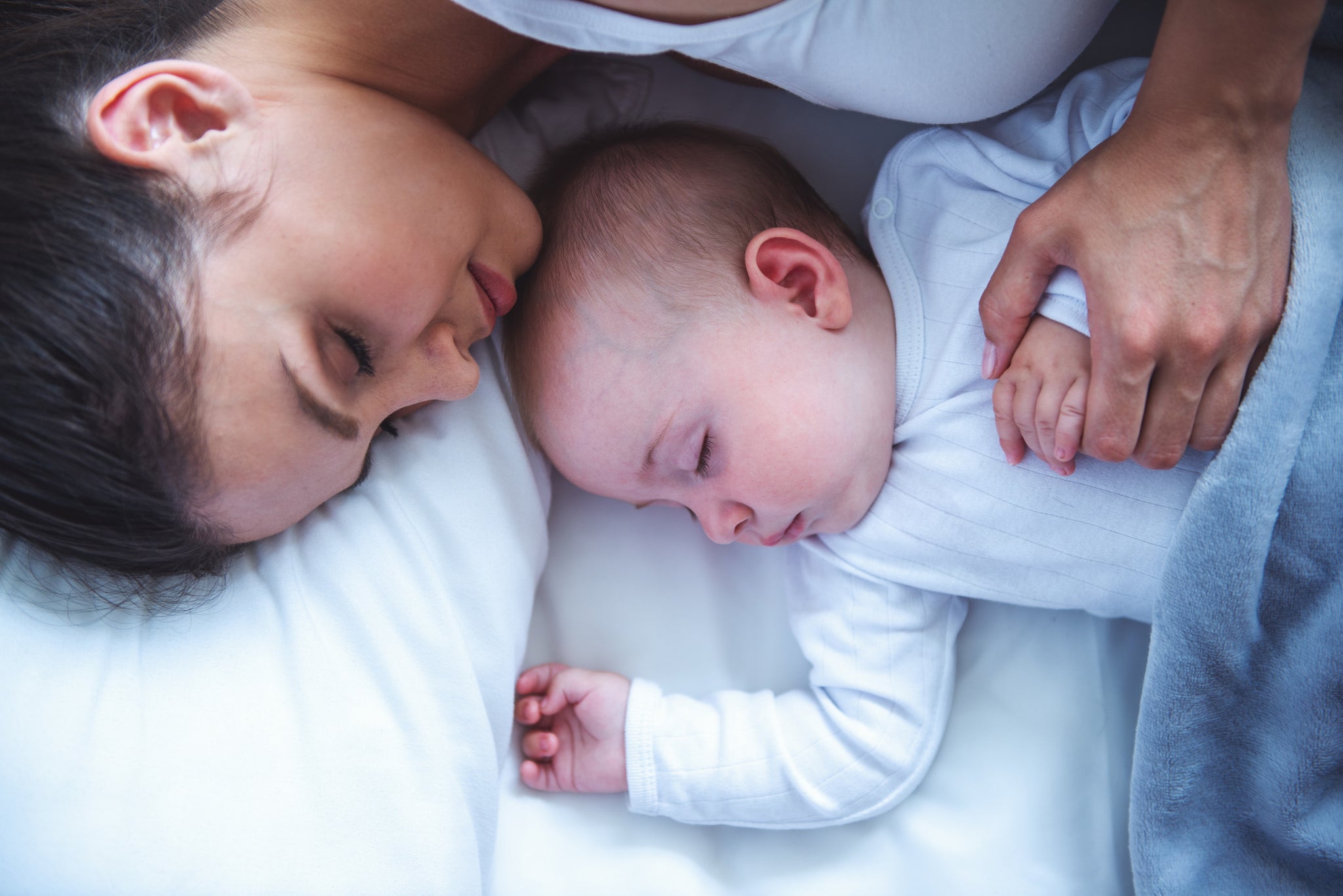 How to Create a Safe Sleeping Environment for Baby